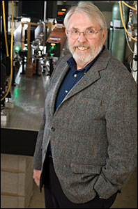 Physicists to Honor McCombe | News & Features | Feb 2008 | Photonics ...